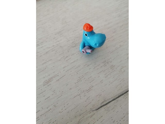 Kinder figurica - Nilski konj sa kačketom