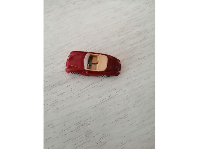 Kinder figurica - Automobil crveni FT062 (2)