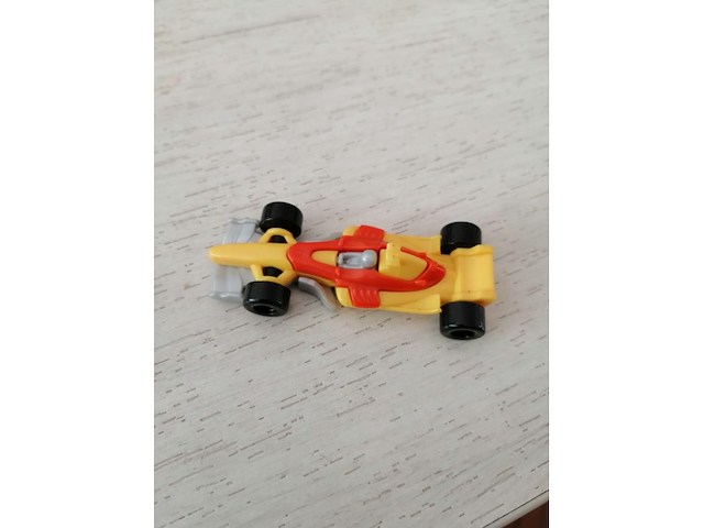 Kinder figurica - Formula žuta DC239