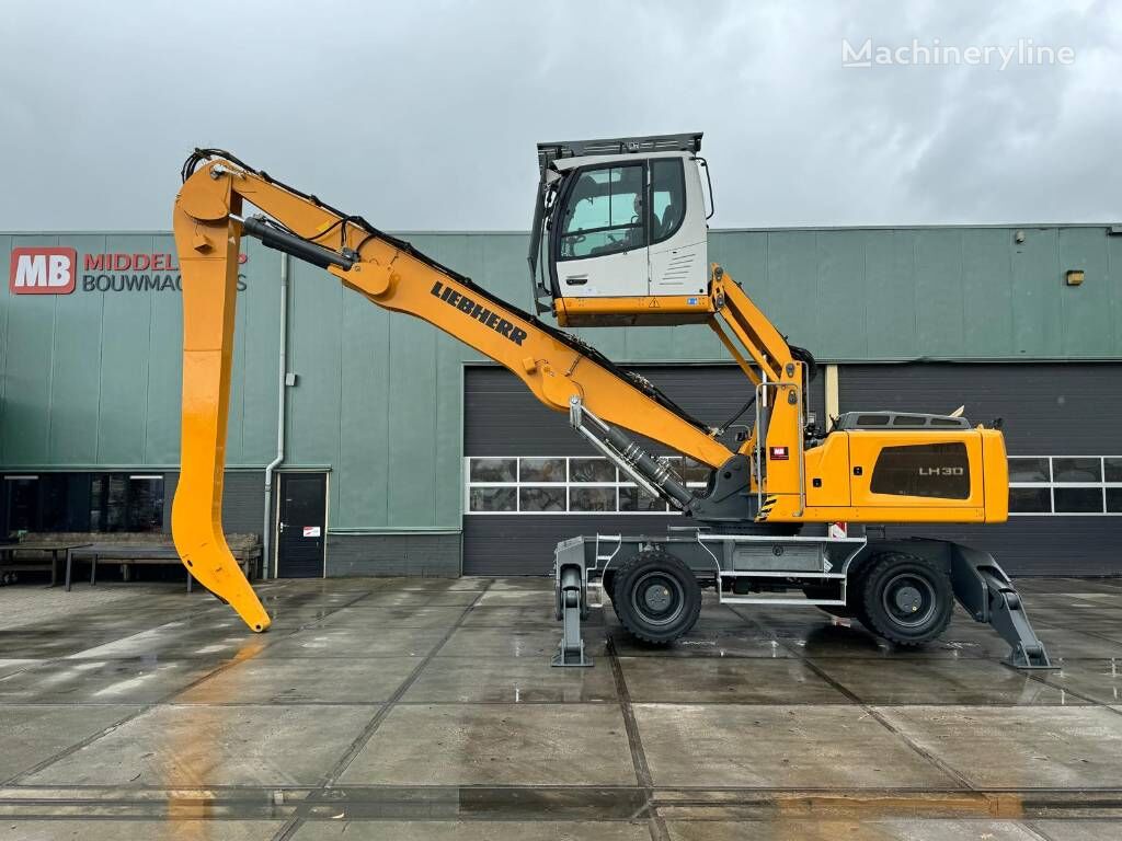 Liebherr LH 30 M bager za pretovar