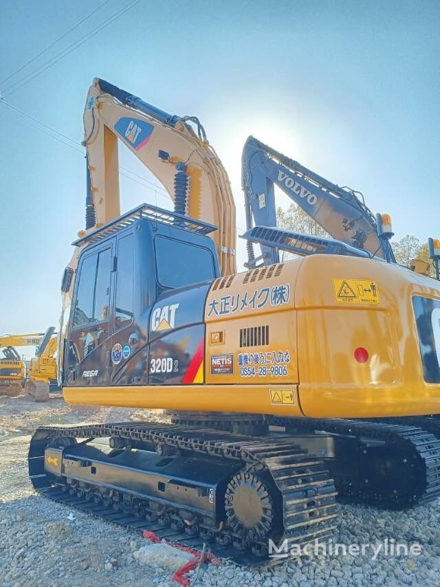 Caterpillar 320 bager guseničar