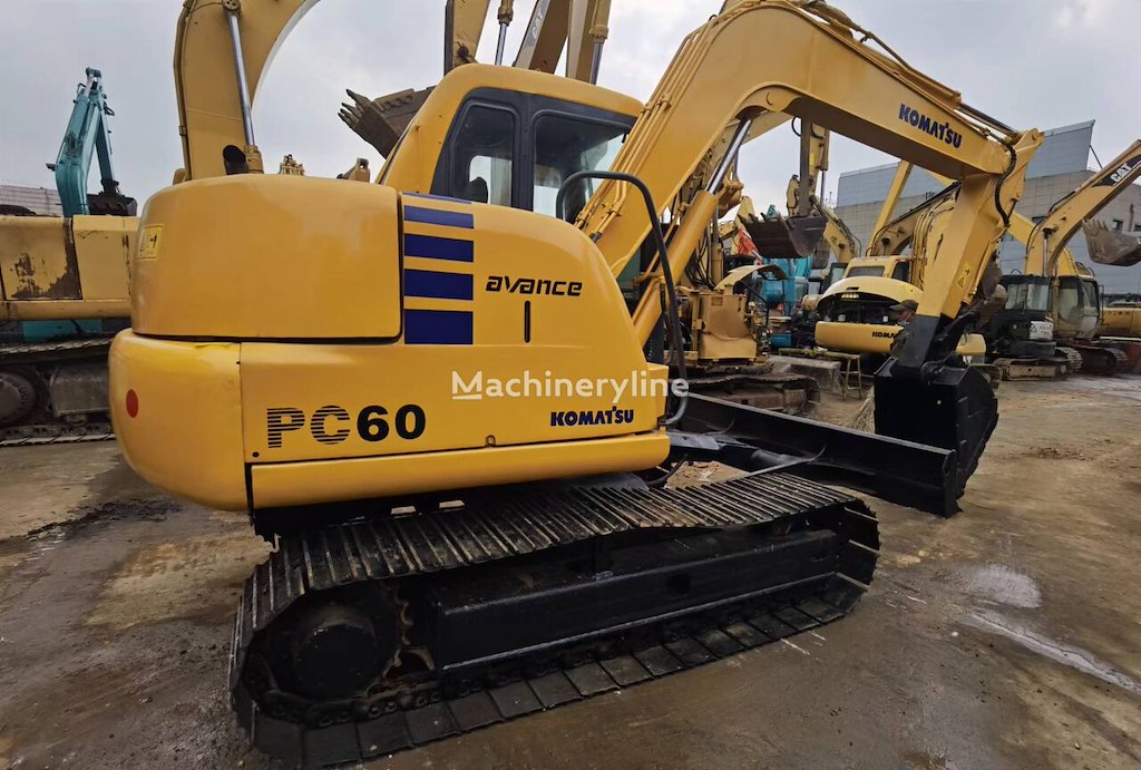 Komatsu PC60 bager guseničar