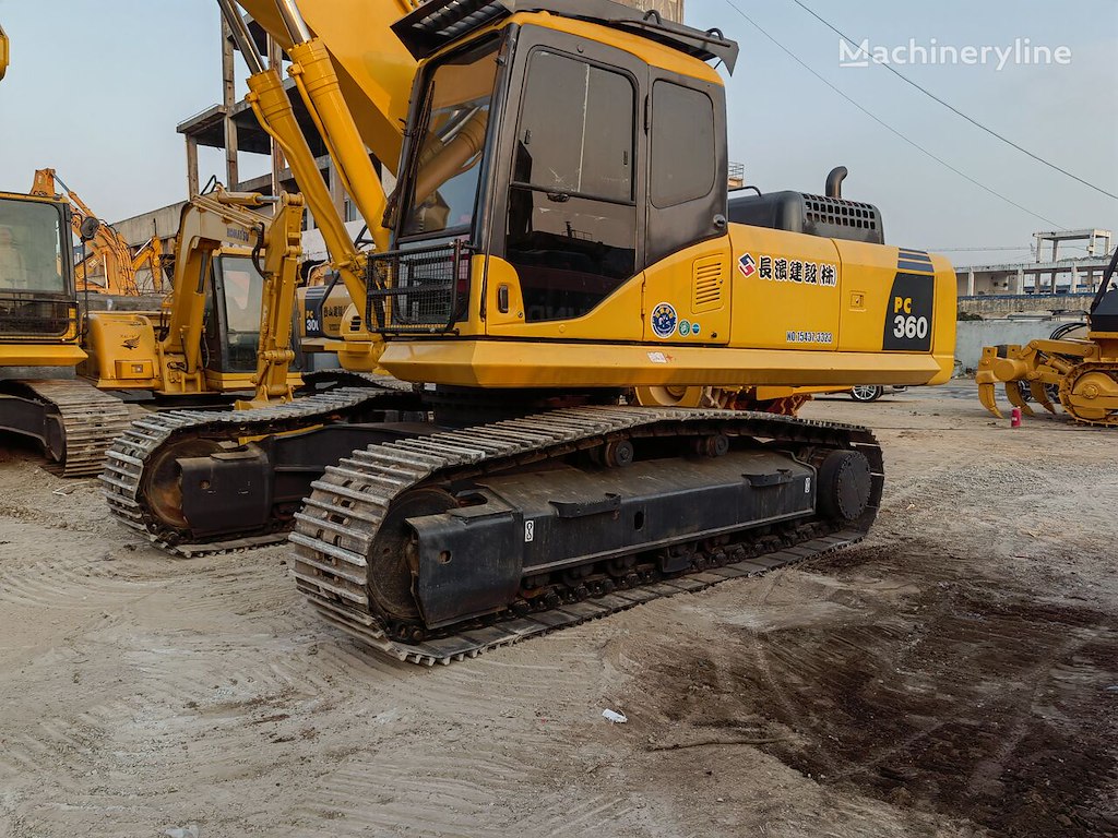 Komatsu pc360-7 bager guseničar