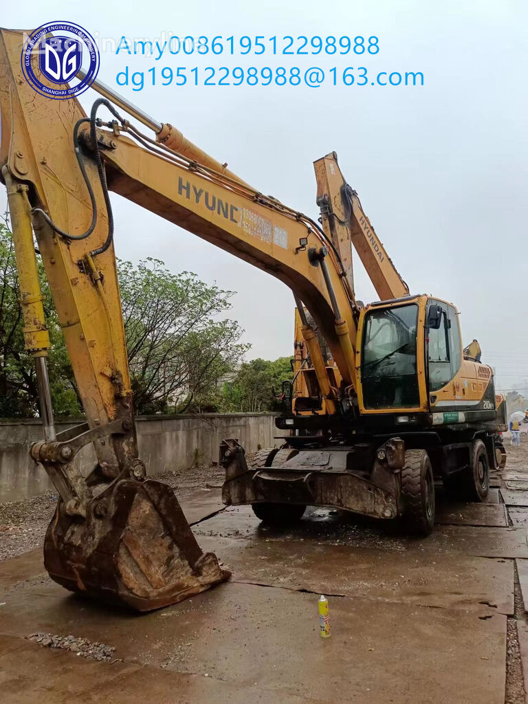 Hyundai R210W-9 bager točkaš