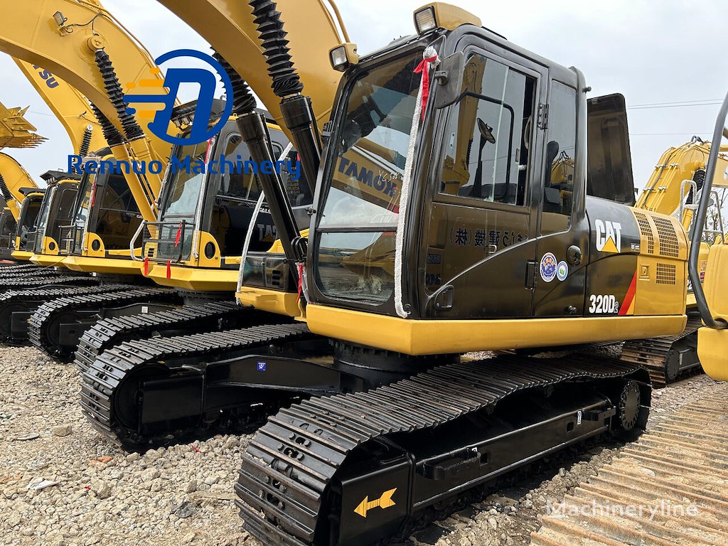 Caterpillar 320D2 bager guseničar