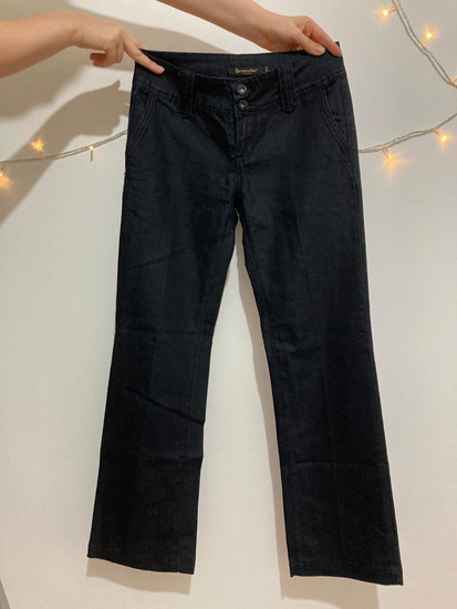 Dromedar jeans plitke farmerke zvoncare crne y2k