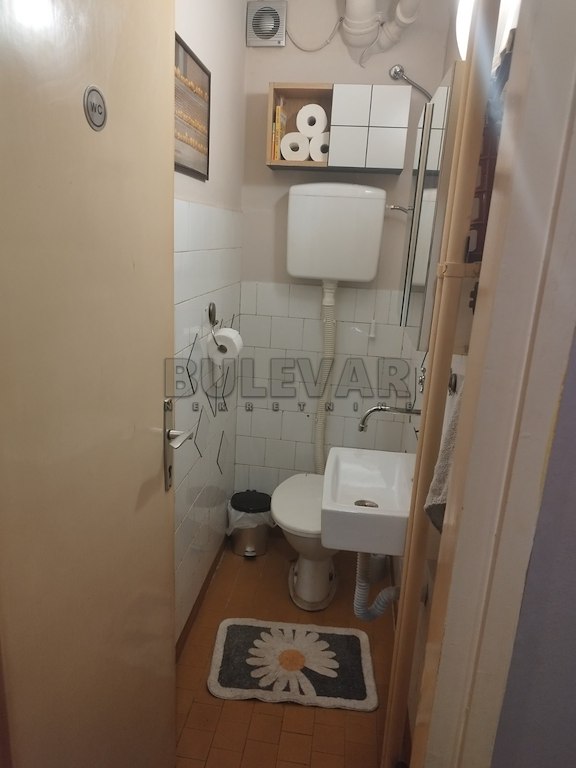 Dvosoban stan, 70 m2, Kičevo, Vardarska ID: p-010686