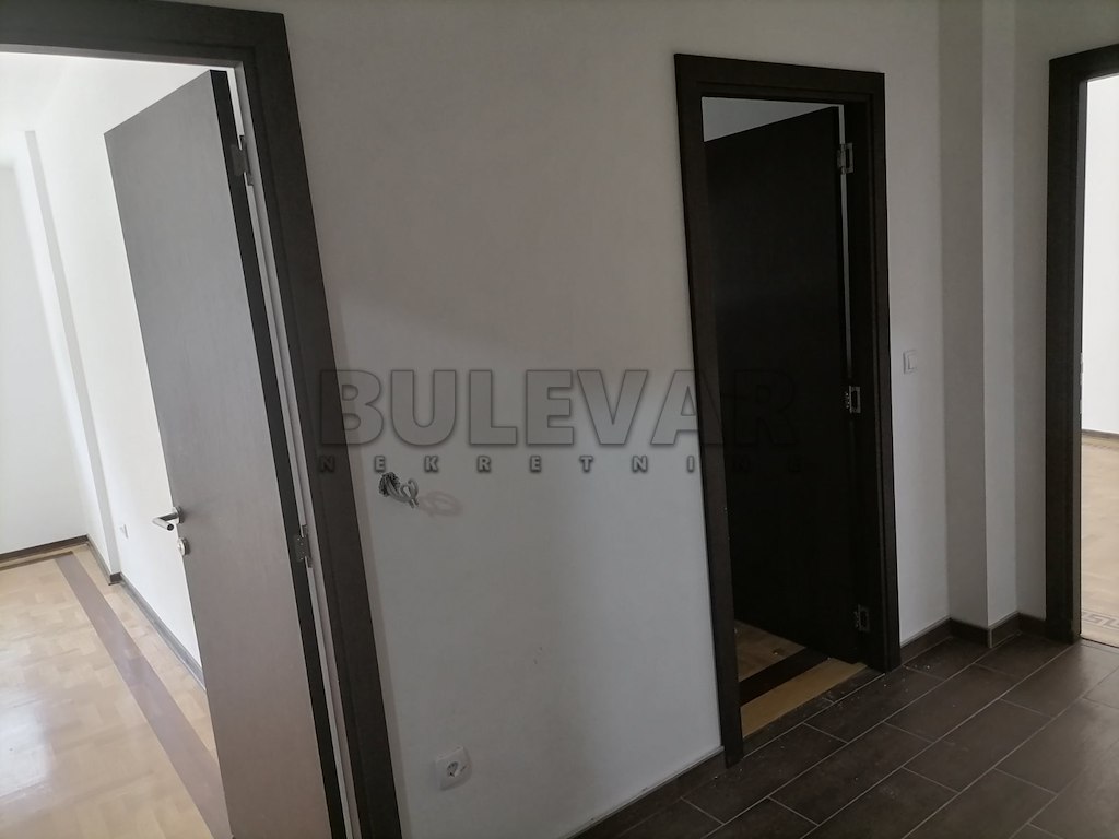 Dvosoban stan, 73 m2, Centar, Ćirila i Metodija ID: p-05867