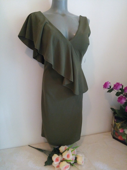 Nova L&S zelena ukoso karner haljina S/M