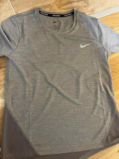 Nike original majica XS/S Dry fit