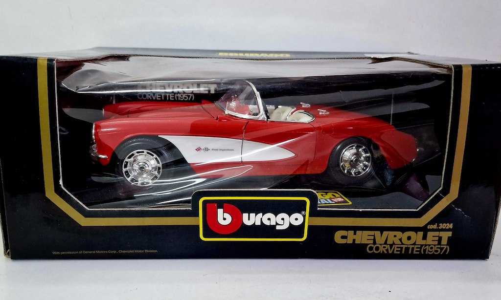 CHEVROLET CORVETTE 1957 – BURAGO -1:18-NEKORISCEN U KUTIJI!