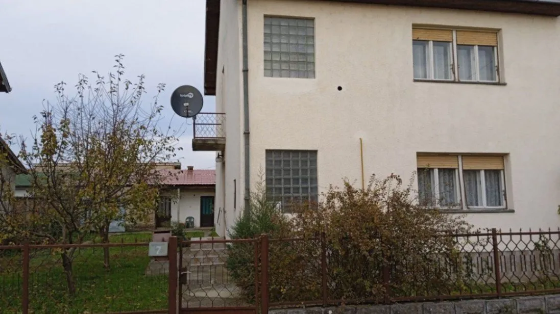 Prodaja, kuća, 200m2, Bačka Palanka, Novi Sad
