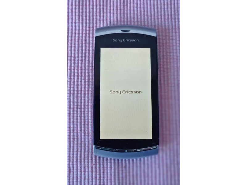 Sony Ericsson Vivaz U5iSony Ericsson Vivaz U5i