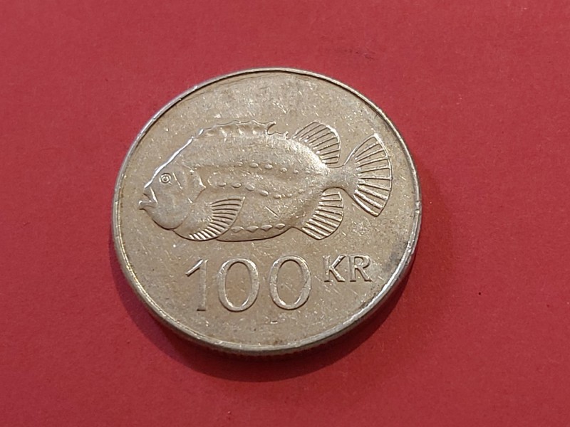 Island - 100 kronur 2011 god