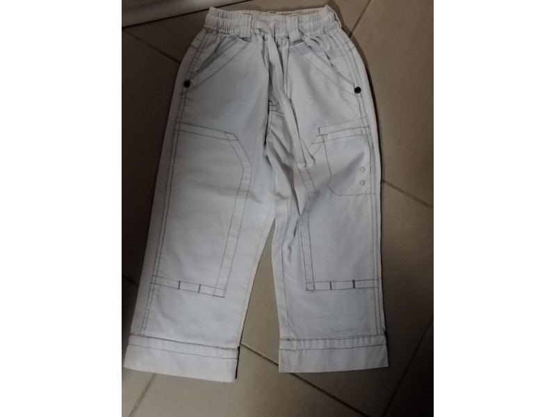 00132 letnje pantalone SASSTAR vel 3