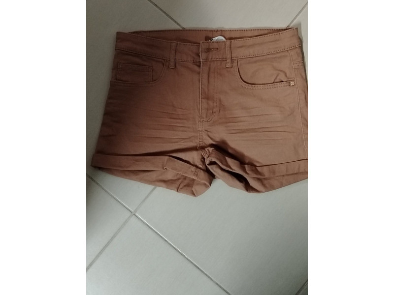 00122 pantalonice H&M vel 13-14