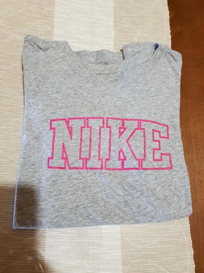 Nike original pamucna kao nova s/m