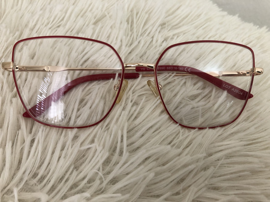 Crvene dioptrijske naočare novo