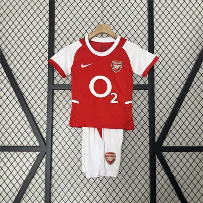 Arsenal 2002/2004 domaci dres deciji komplet