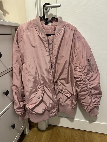 Bomber roze jakna HM