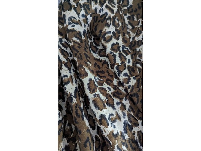 Leopard svilena esarpa