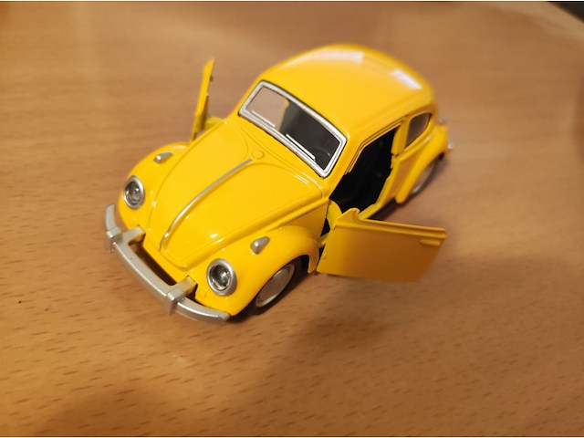 Volkswagen Buba žuta