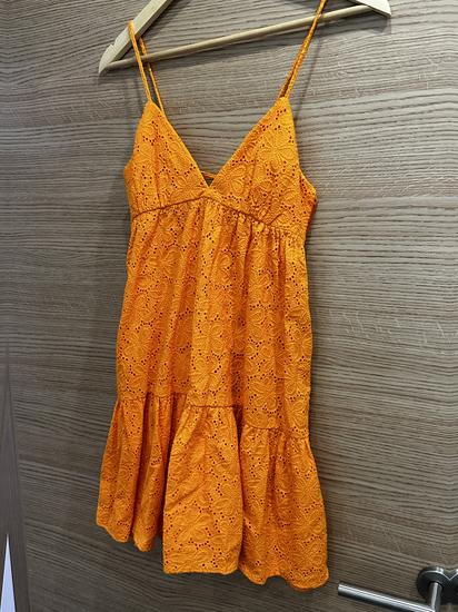 Zara narandzasta haljina