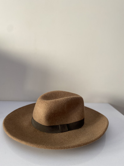 ZARA vuneni šešir