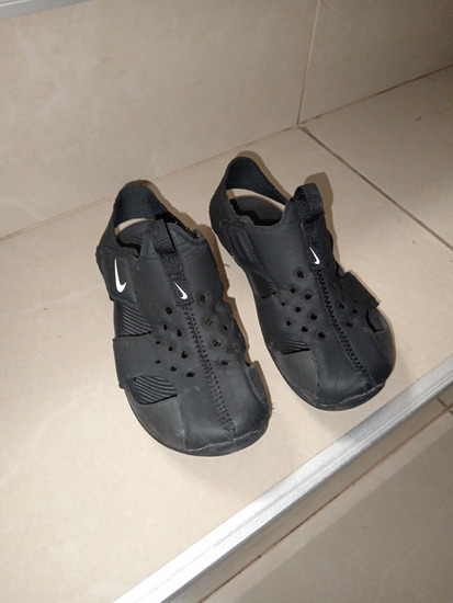 Nike sandale 29,5