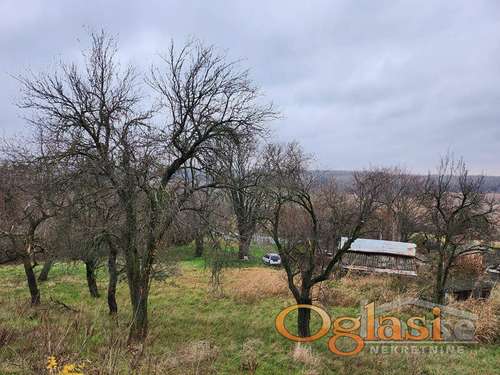PLAC - PETROVARADIN - KARLOVAČKI DRUM - 7000m2 - 515000 evra