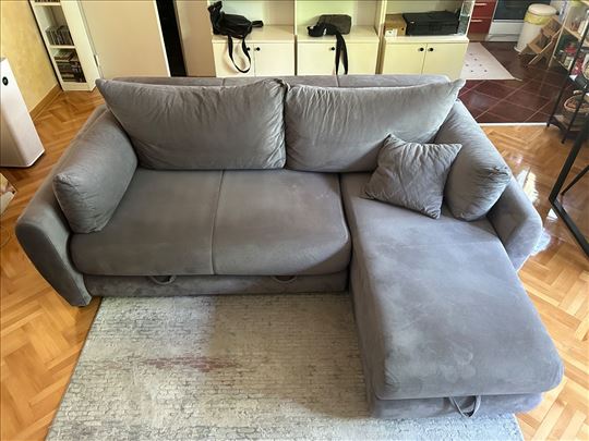 Sofa na razvlačenje - bez oštećenja