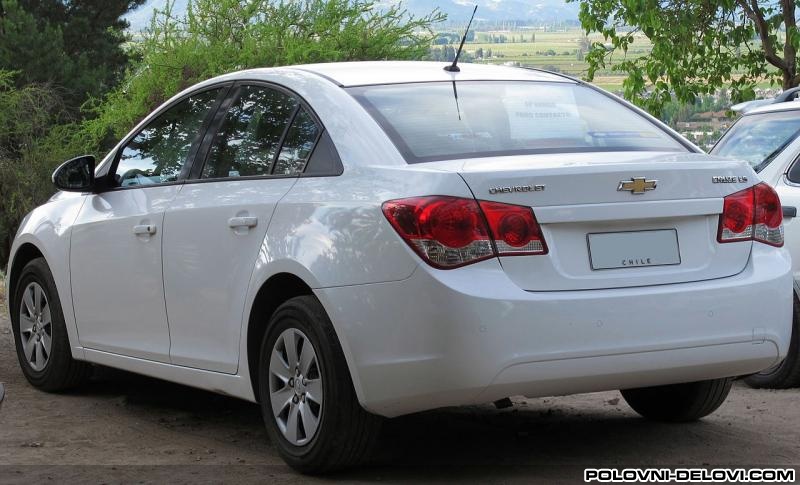 Chevrolet Cruze Motor I Delovi Motora