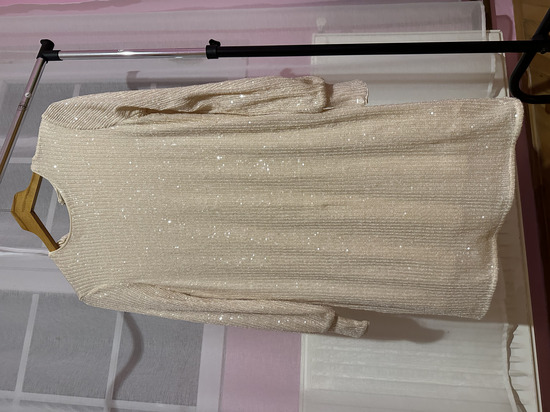 H&M šljokičasta haljina