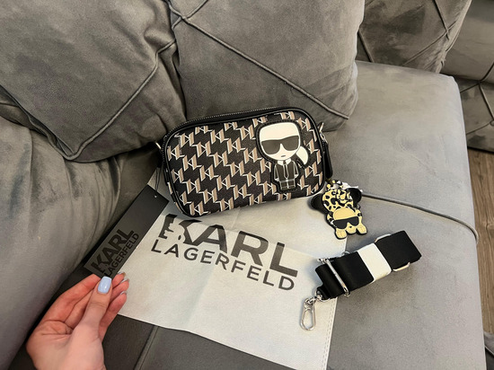 Karl Lagerfeld torba sa etiketom