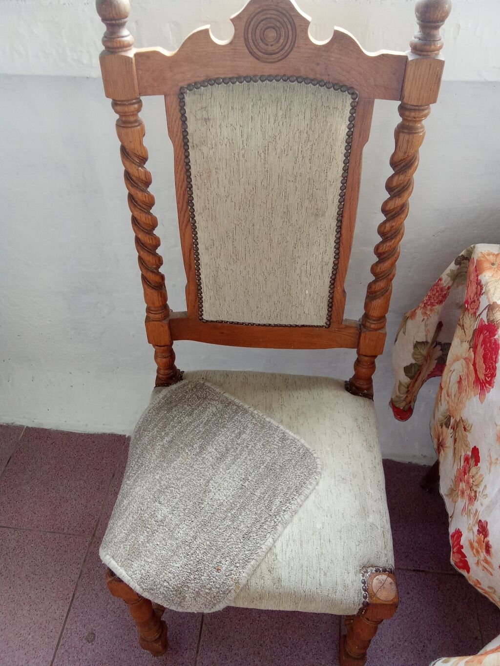 Trpezarijska stolica, bоја - Bež, Upotrebljenо