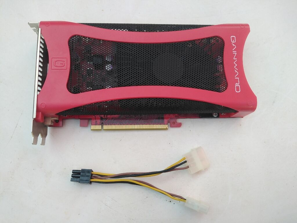 Graficka kartica 9800 gt pci e  512mb  256 bit graficka kartica