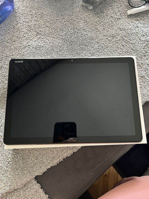 Huawei tablet MediaPad M5 lite Kutija,punjac,usb kabal,silikon