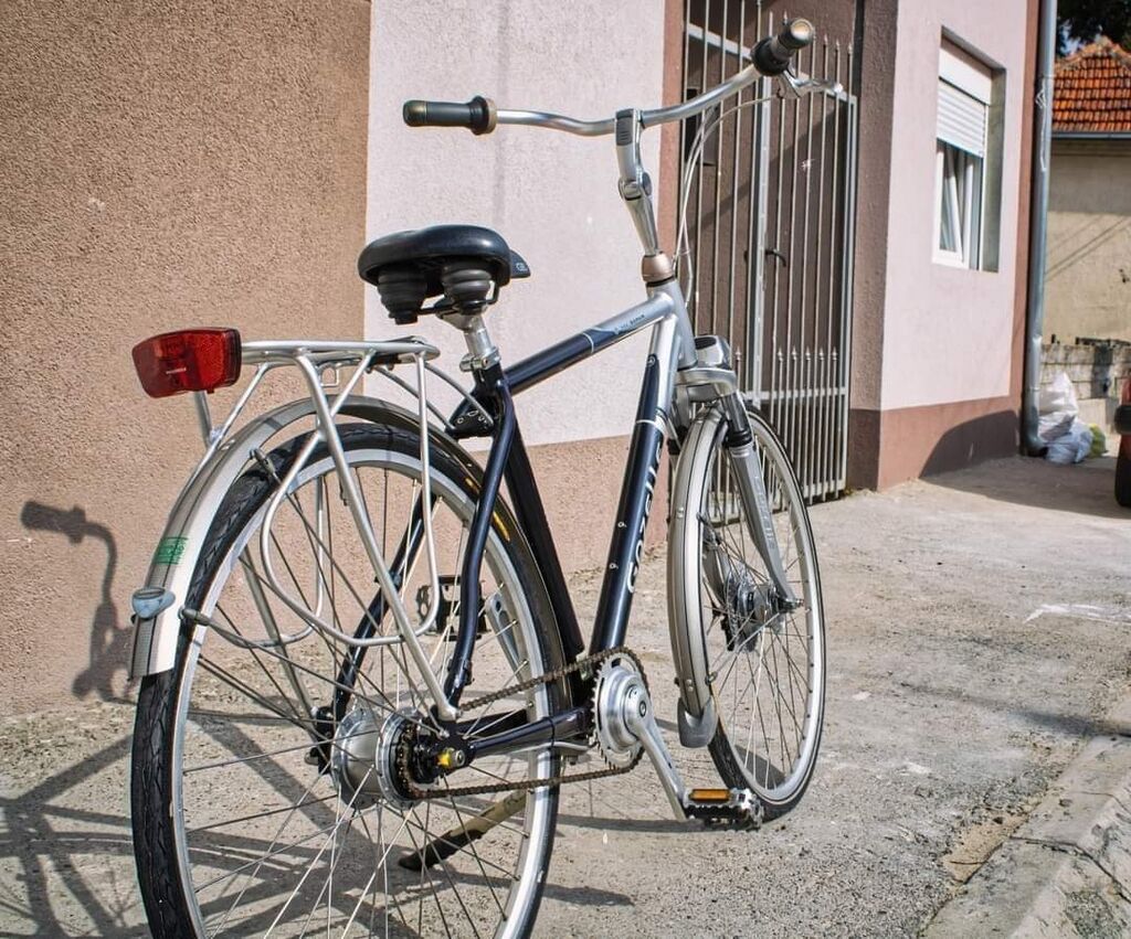 Holandski bicikl ''GAZELA'' na prodaju. U odlicnom stanju! Bez