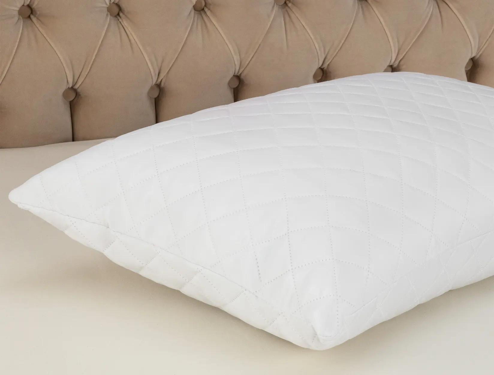 MADAME COCO Alaise Raison Protektor za jastuk, 50x70cm, Beli
