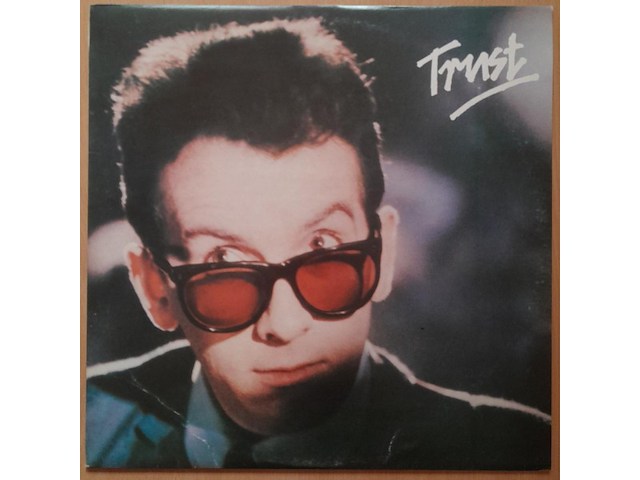 Elvis Costello And The Attractions  – Trust NEAR MINT