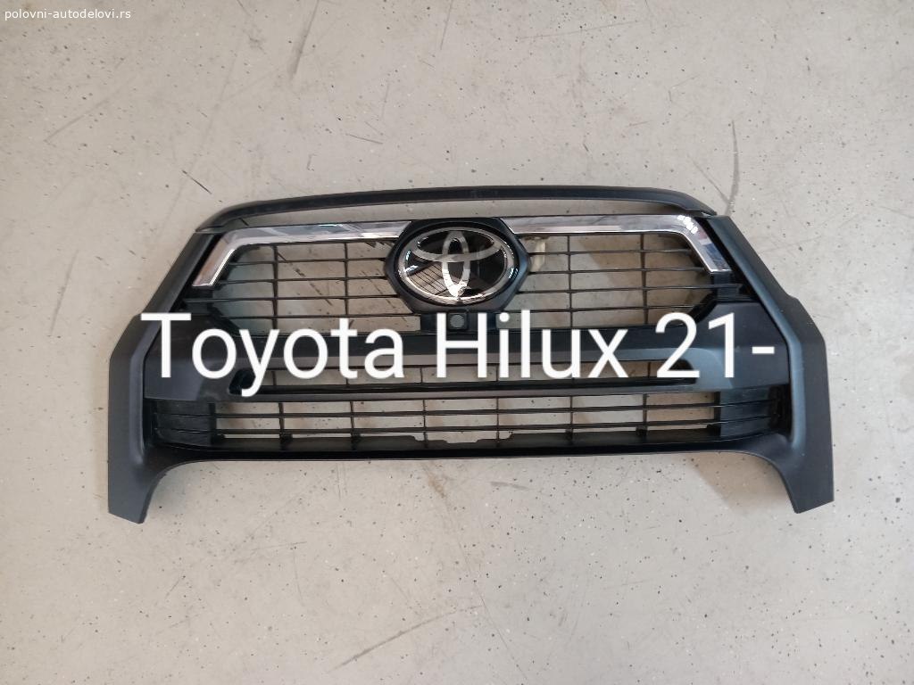 Toyota Hilux Maska