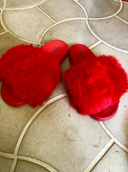 Cupave crvene papuce 39