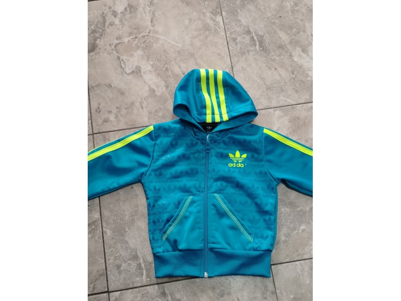 Treneka adidas vel 1