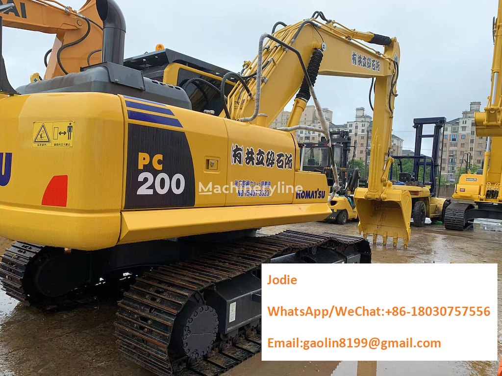 Komatsu PC200-8n1 bager guseničar