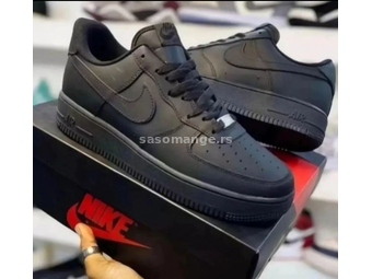 Nike air force patike crne