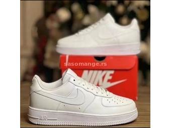 Nike air force patike bele