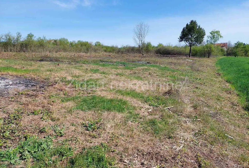 Prodaja, zemljište, 1046m2, Veliki Borak, Barajevo, Beograd