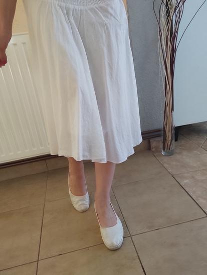 Calilope bela suknja