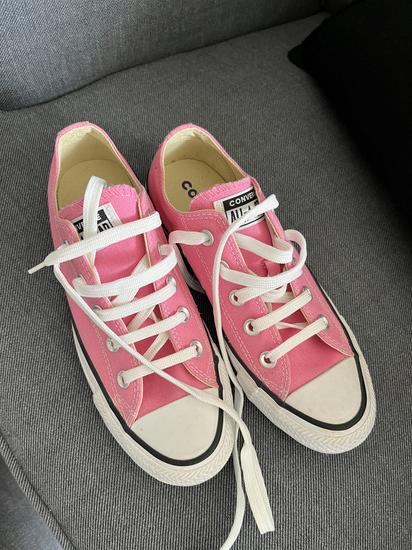 Starke roze nove