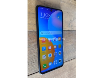 Huawei p smart 2021 + memorijska 64gb